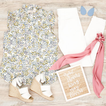 Tips on How to Master the Clothing Flat Lay – Style by Jamie Lea