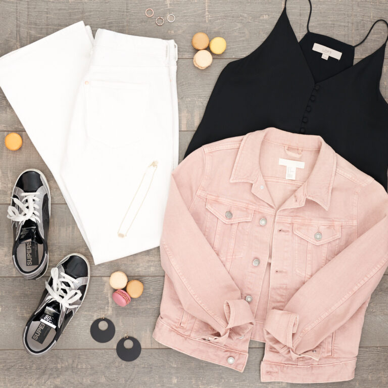 Tips on How to Master the Clothing Flat Lay – Style by Jamie Lea